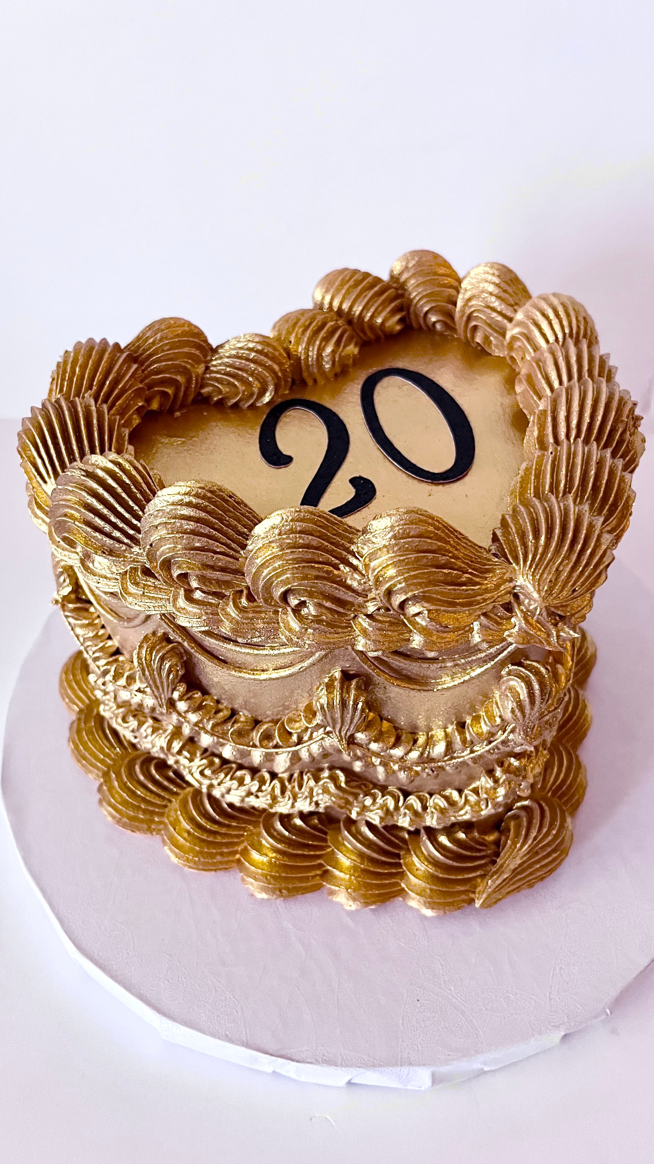 Metallic Vintage Cake | Kali Cakes Bake Shop