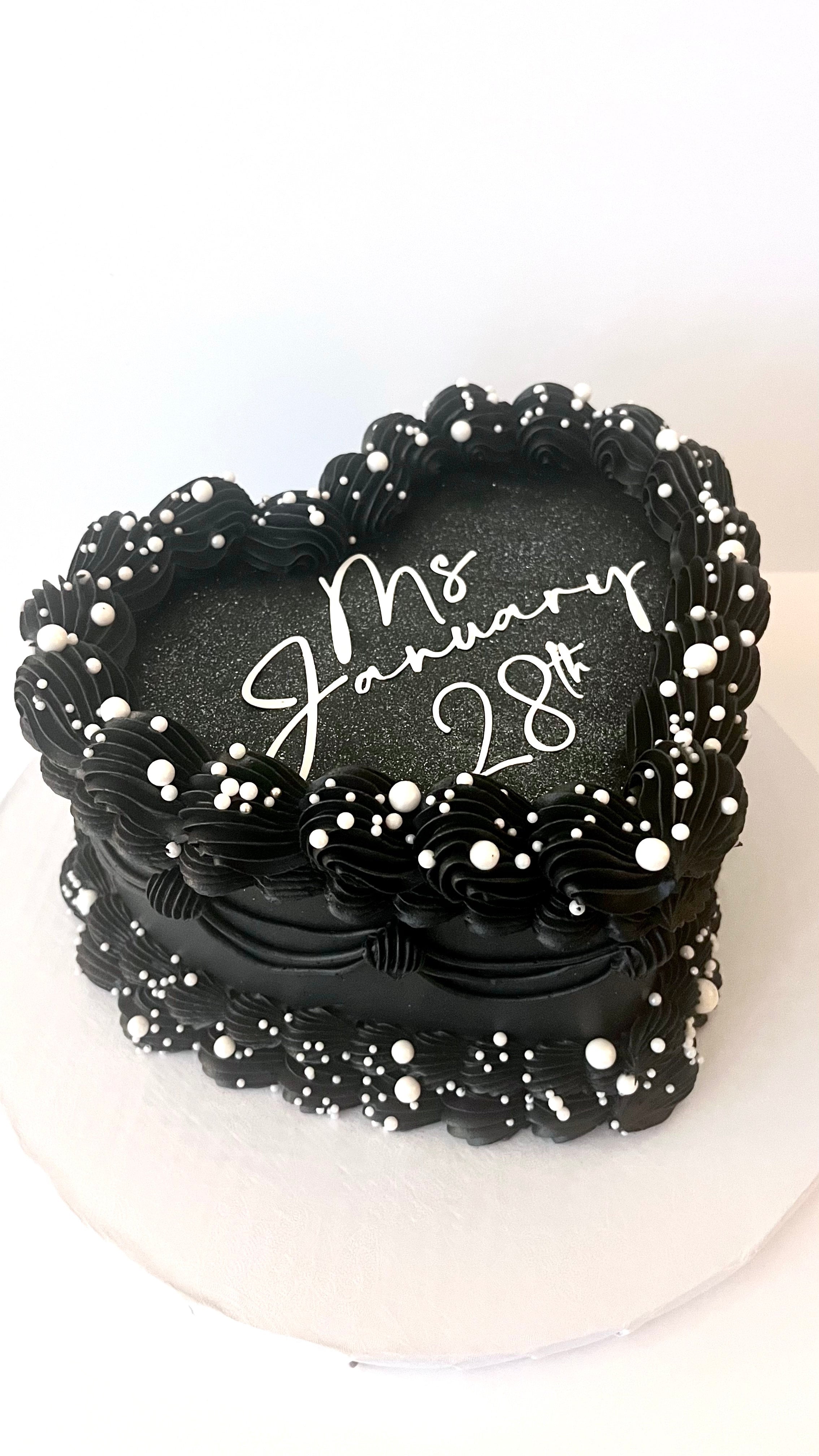 Lambeth Heart Cake | Kali Cakes Bake Shop